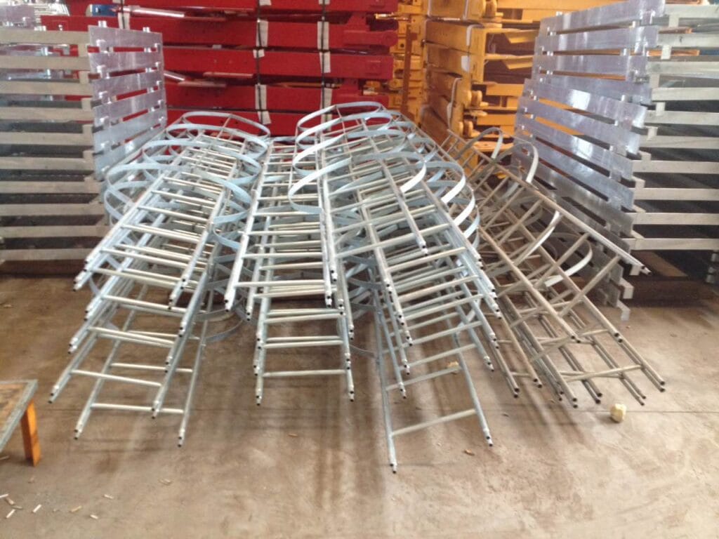 Solid And Trustworthy Tower Crane Mast Ladder K-10479-12 - Hero ...